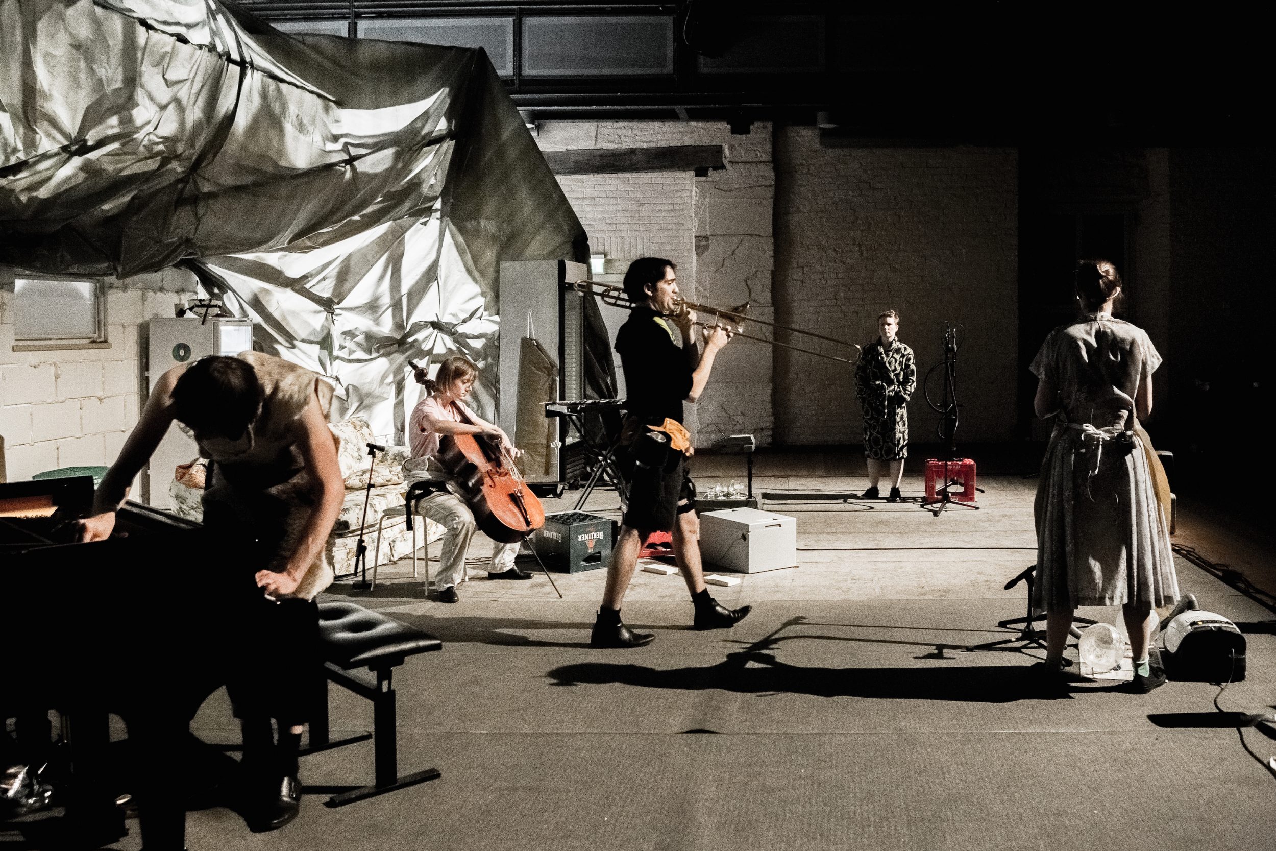 The Vacuum Pack – Louisa Marxen